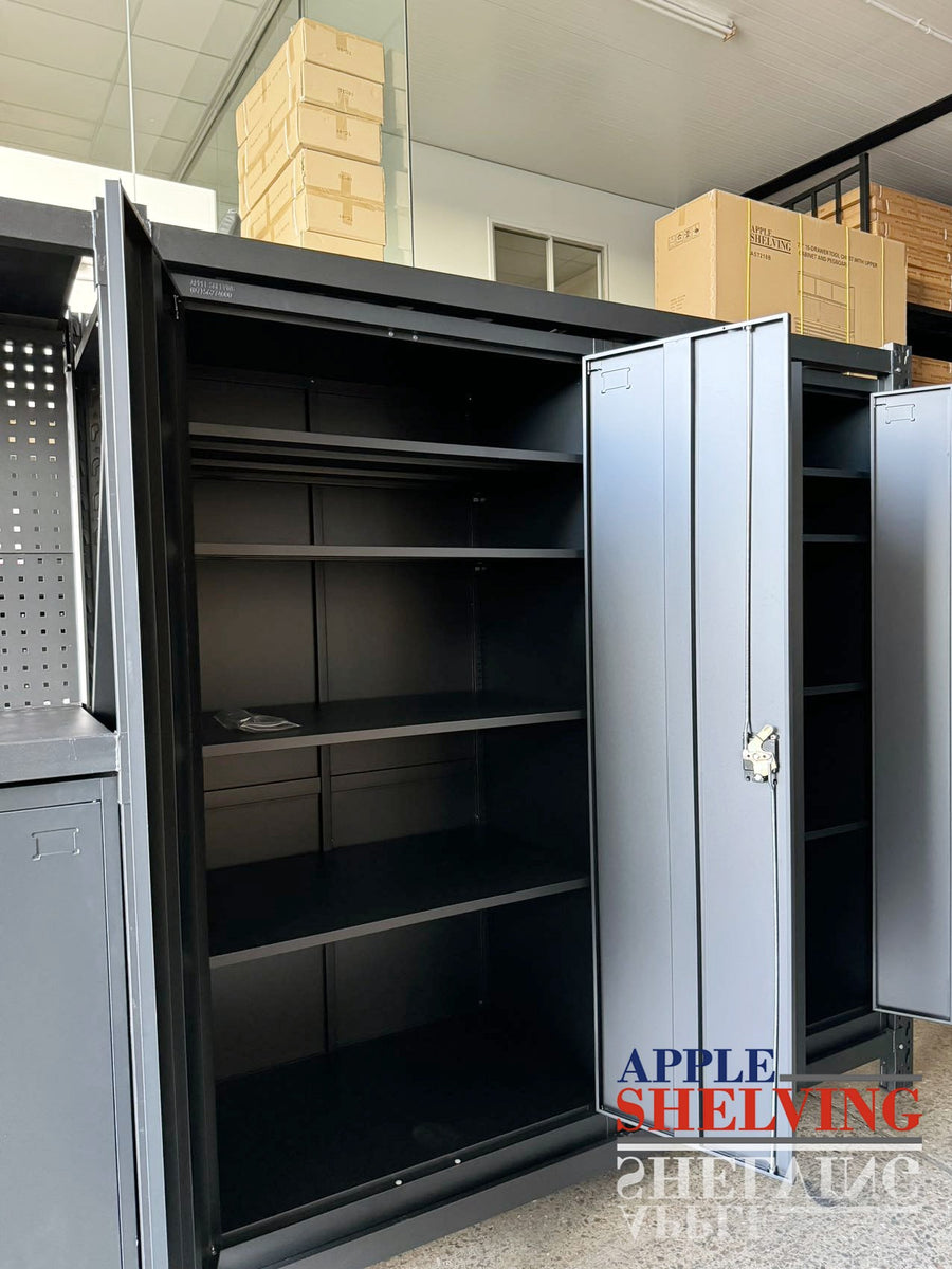 2m(L) 2 Cabinets on shelf – Apple Shelving